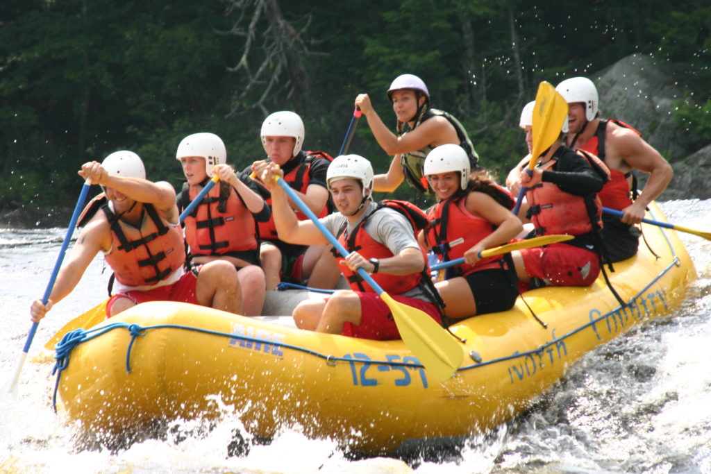 How to Plan a Fun White Water Rafting Vacation for Your Family